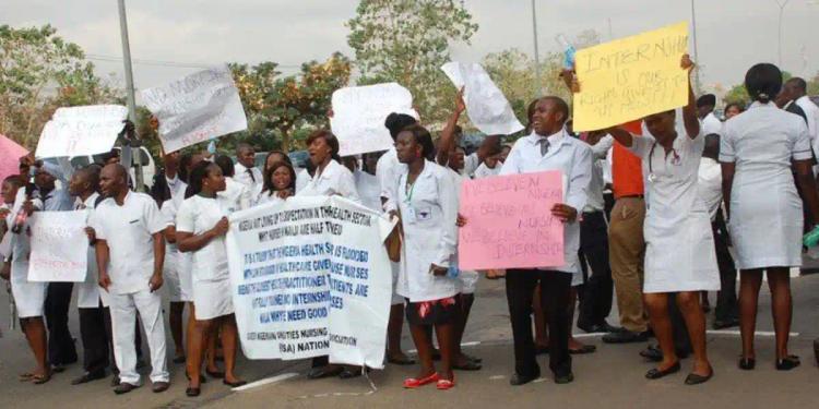 Nigerian Nurses To Embark on 7-Day Strike on Tuesday - Blackbox Nigeria